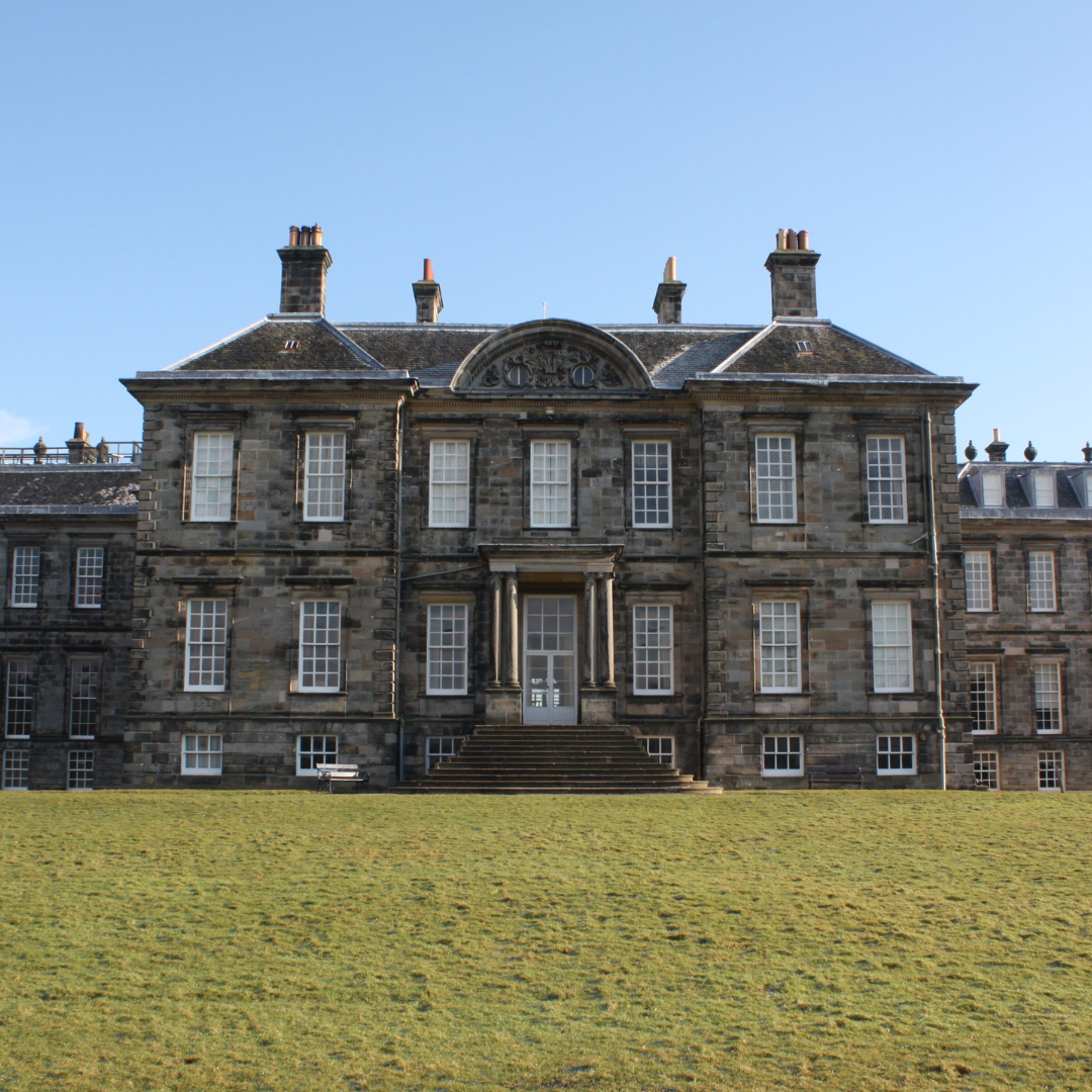 OUTLANDER ON THE FORTH - Hopetoun